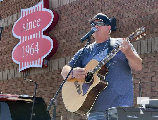 Country Music Artist Helps Out at Tim Hortons Camp Day in Colborne ...